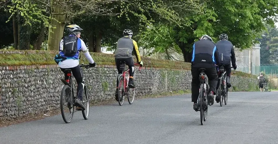 How to cycle in a group
